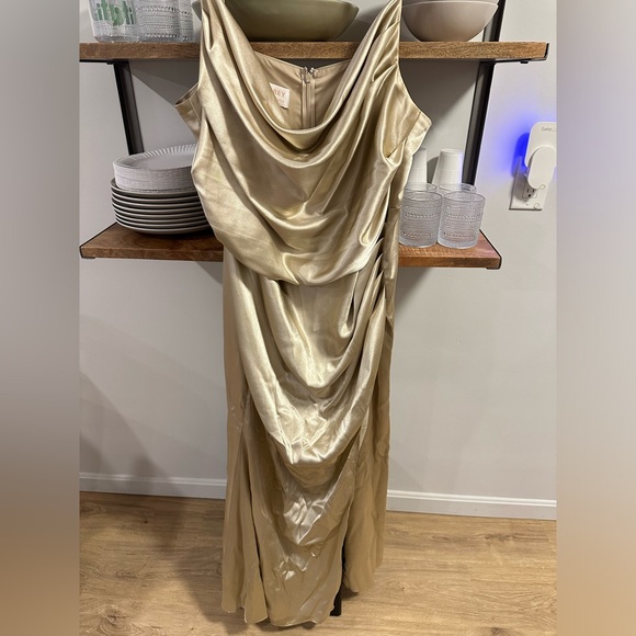 Birdy Grey | Dresses | Birdy Grey Lydia Satin Dress | Poshmark